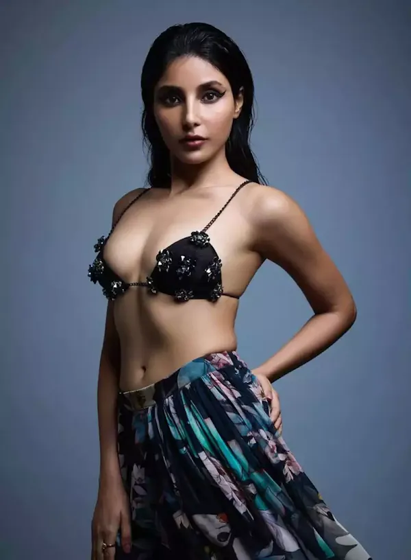 7 boldest pics of Mirzapur actress Harshita Gaur. - SpideyPosts