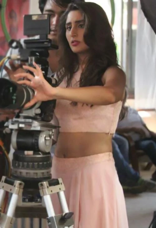 31 hot photos of Nikhita Chopra - actress from Ullu App's web series Khul Ja Sim Sim. - SpideyPosts